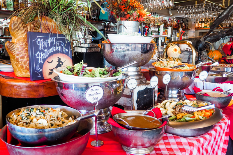 Salty’s Weekend Brunch Hits the Spot – Itty Bitty Atlas